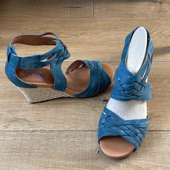 Indigo by Clarks | Shoes | Indigo By Clarks Leather Sandals | Poshmark